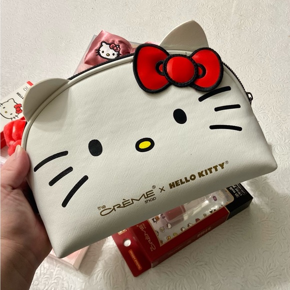 The Creme Shop | Bags | New Hello Kitty Creme Shop Makeup Bag | Poshmark